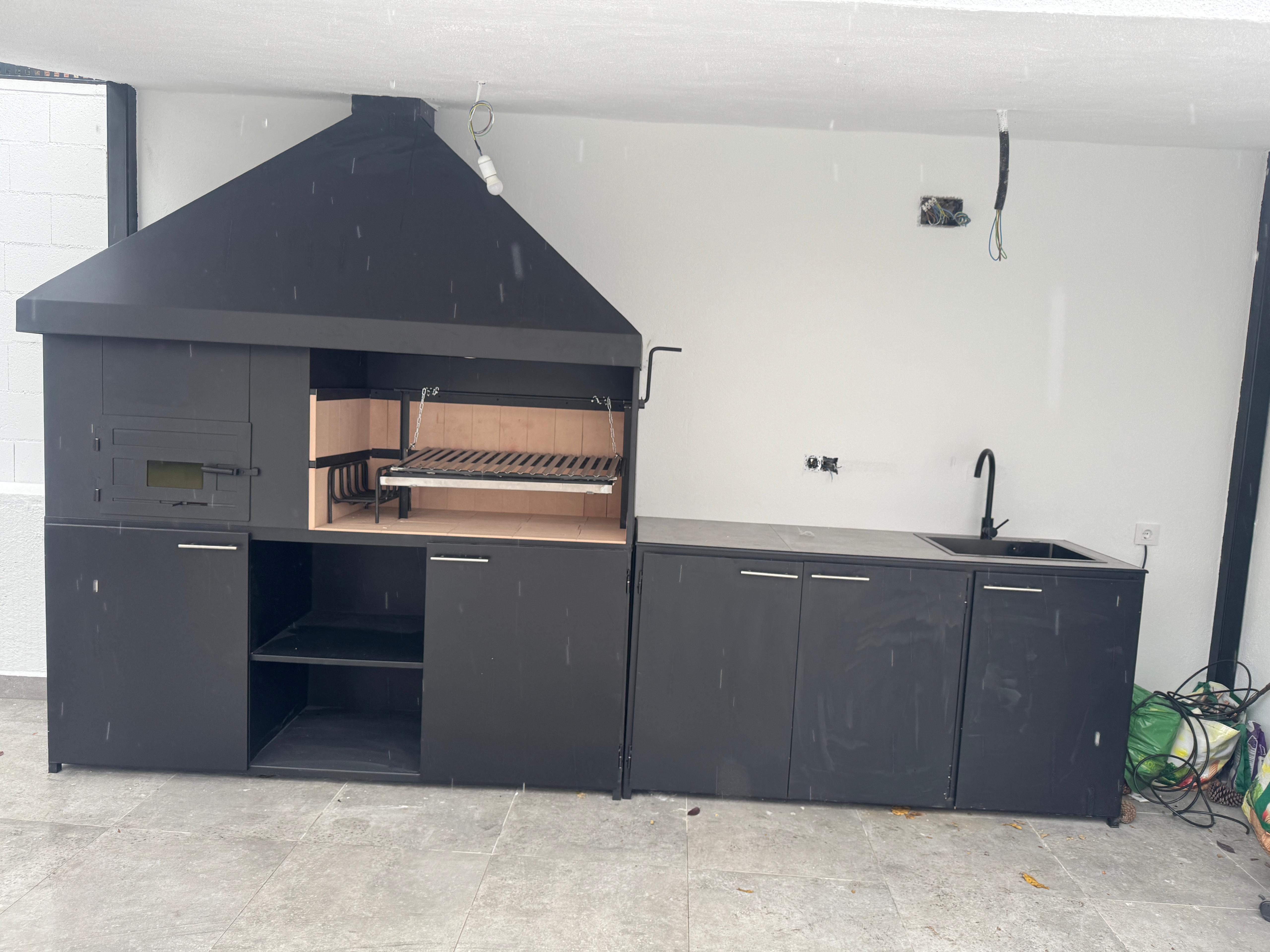 Diseño de Barbacoas a Medida Madrid 🥇 Obra y Metálicas